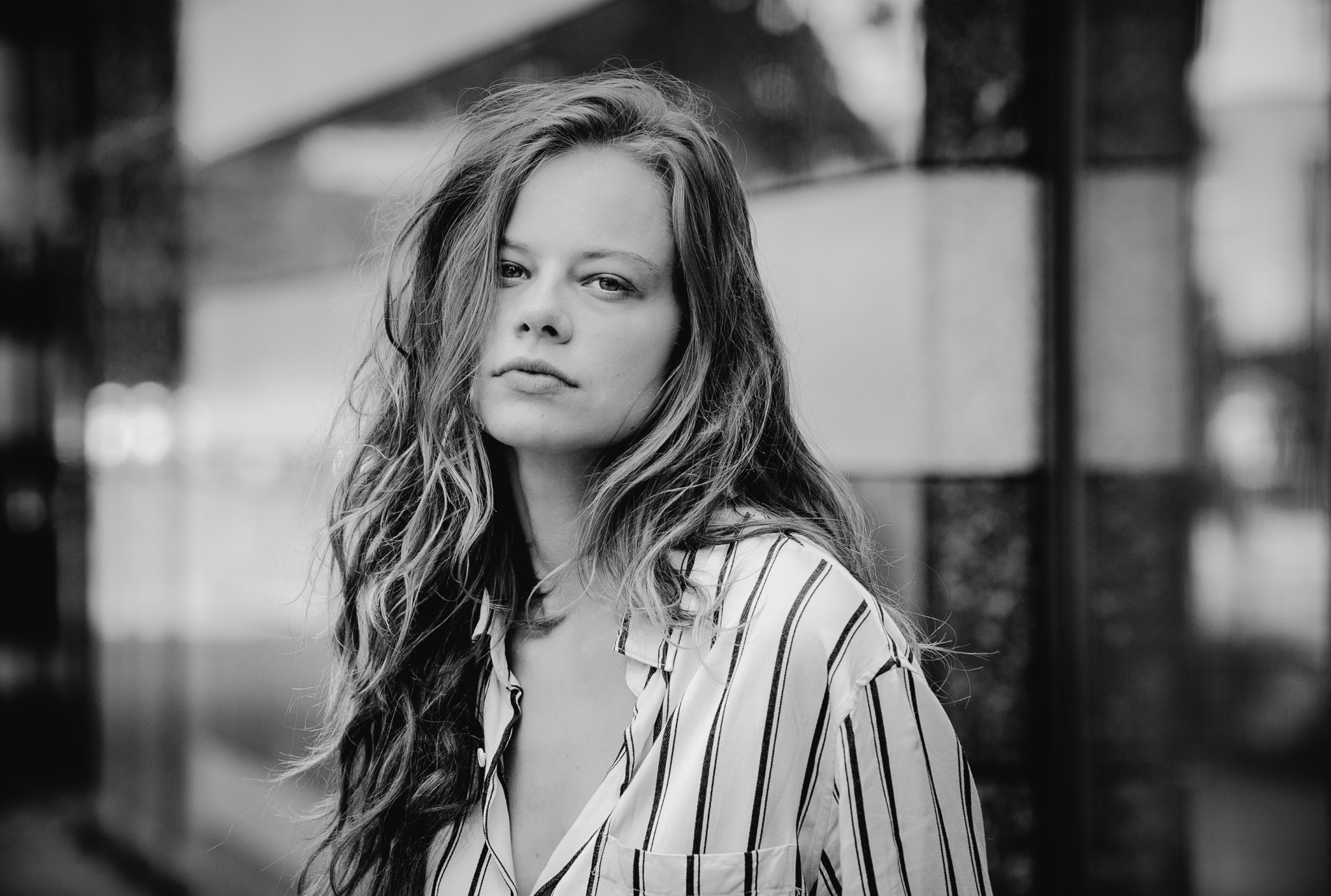 “Westwall” mit Emma Bading zu sehen ab dem 20.11.21 › Agentur Lambsdorff